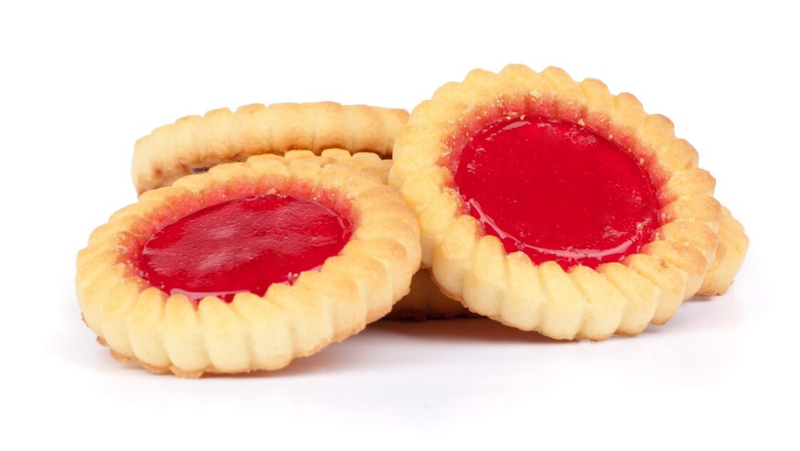 Simple Jam Biscuits | YourLifeChoices