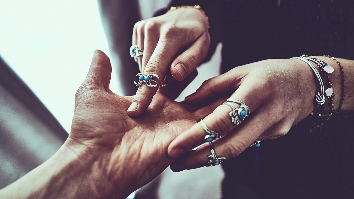 How to read your palm and what your heart line reveals about you