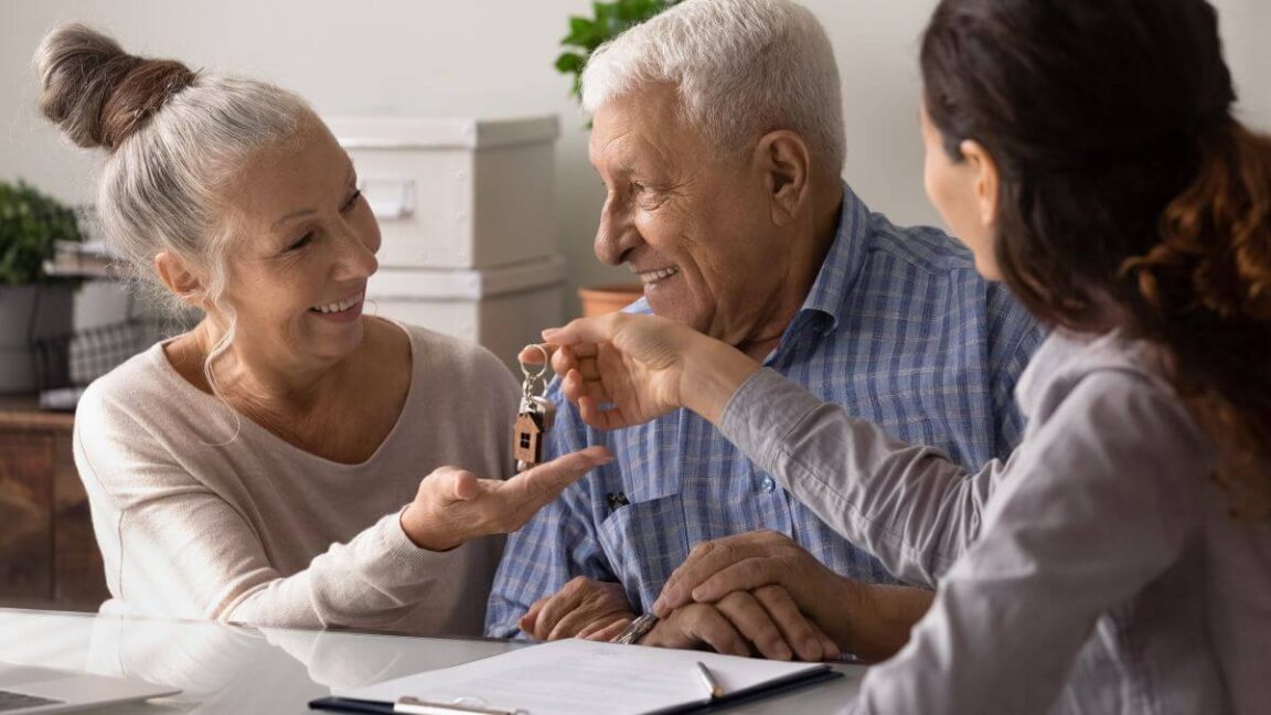 Centrelink Q&A: Am I eligible for the downsizer contribution scheme ...