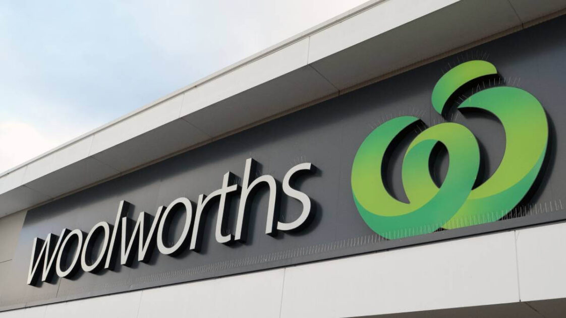 Woolworths slashes Extra Rewards program | YourLifeChoices