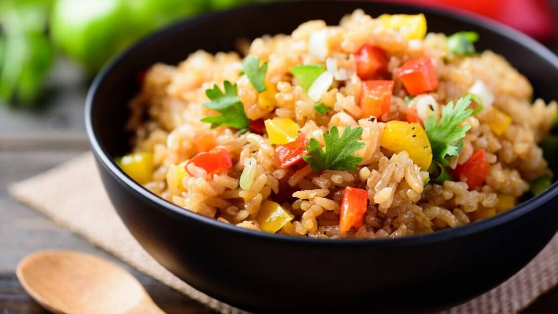 ‘Fried rice syndrome’: Microbiologist explains this type of food ...