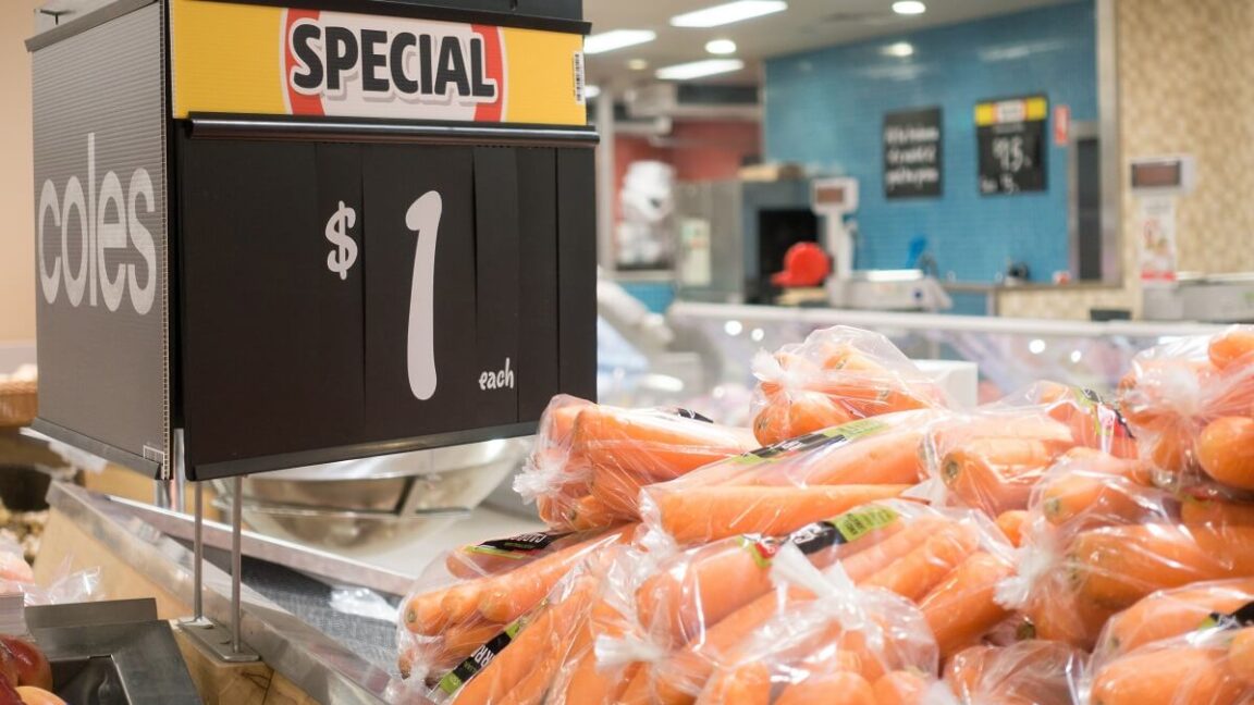Coles asks suppliers to cut prices to pay for discounts | YourLifeChoices