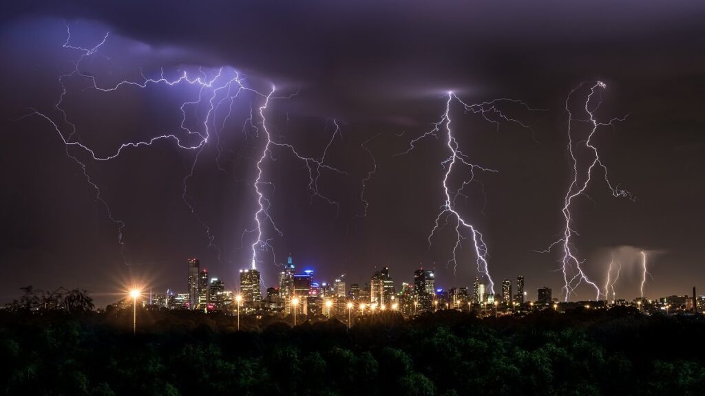 What happens if a person is struck by lightning? | YourLifeChoices