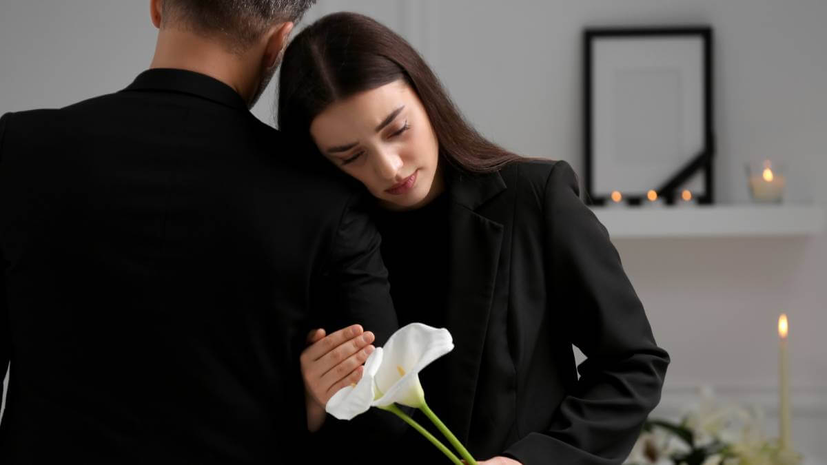 Are you entitled to a Centrelink bereavement payment? | YourLifeChoices