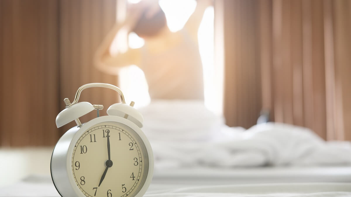 How light tells you when to sleep, focus and poo | YourLifeChoices