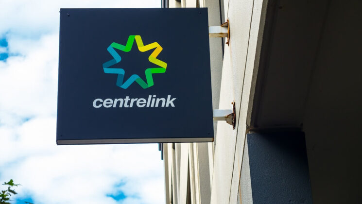What happens if Centrelink overpays you? Lawyers weigh in | YourLifeChoices