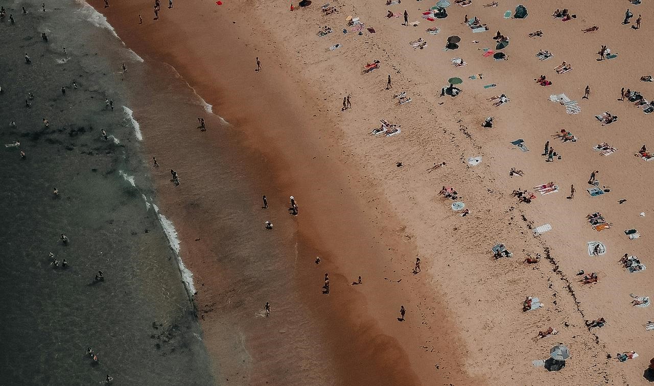 Gen-Z trend plagues popular beach, poses health hazard | YourLifeChoices