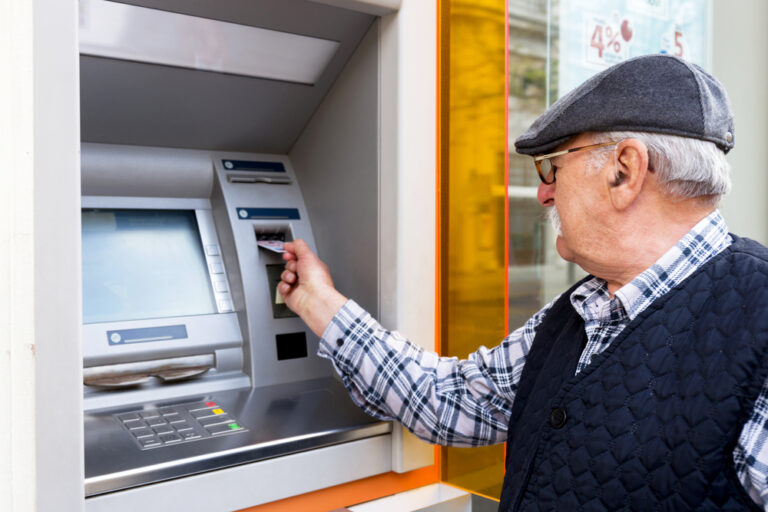 Australians withdraw huge sums on ‘Cash Out Day’—will you join the ...