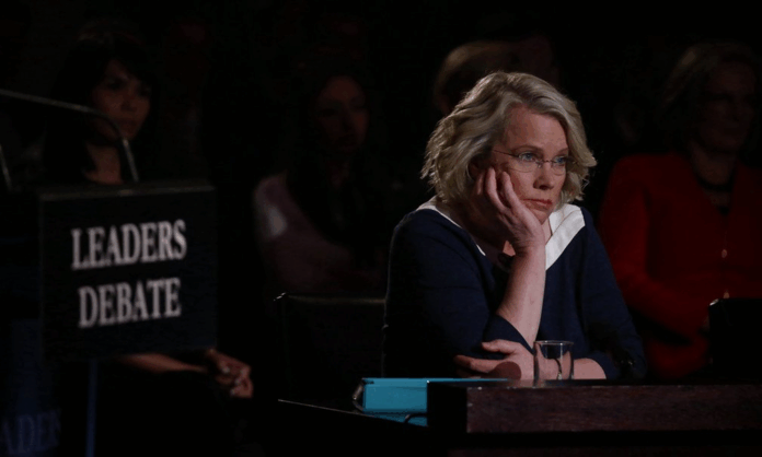 ABC political reporter steps down from 7.30 for 'the best job in ...