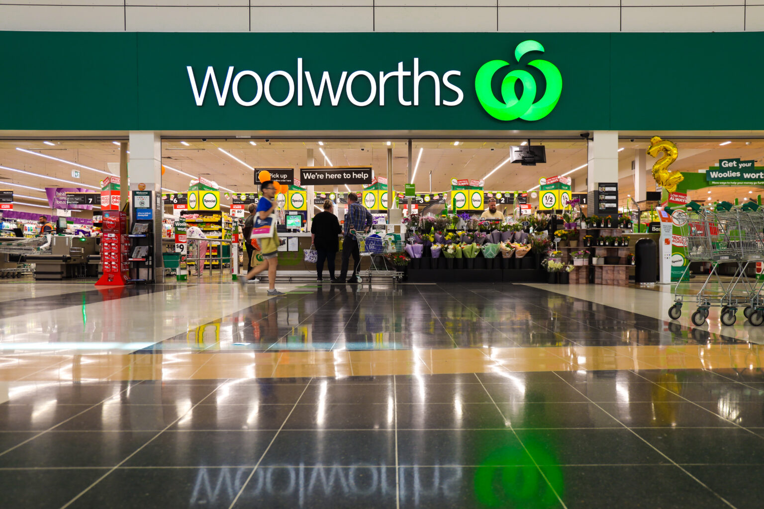 Tap, pay, surprise—Woolworths’ secret checkout change exposed ...