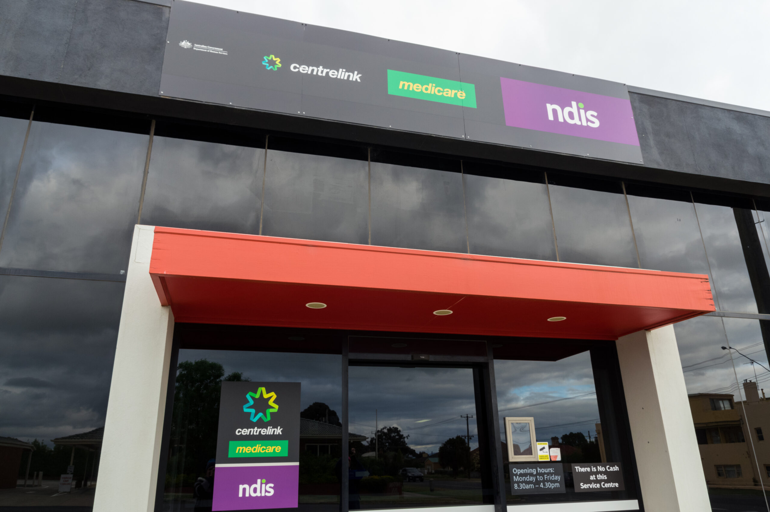 Centrelink steps in to support farmers—$1,011 cash boost to 'get back ...