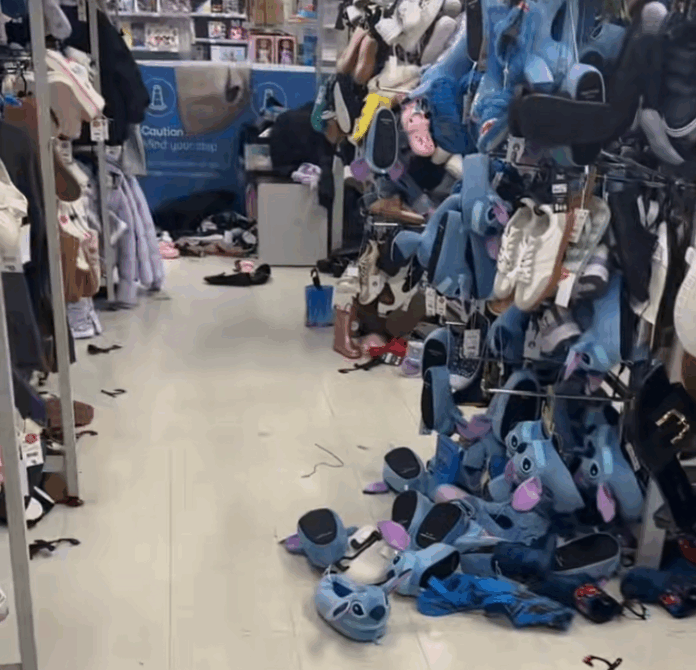 Kmart shopper reveals chaos retail staff endure daily | YourLifeChoices
