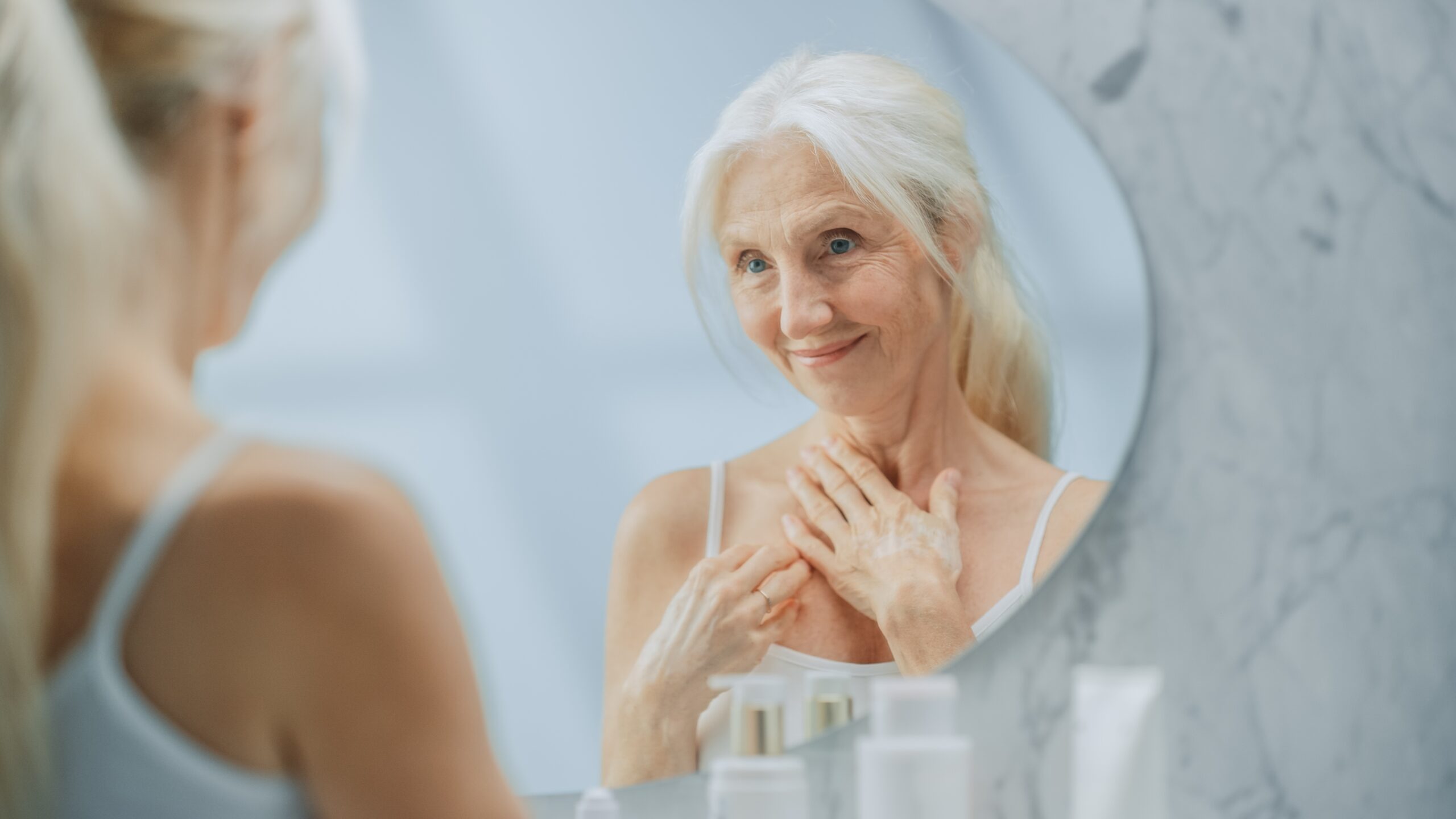 Give your neck a healthy glow with Hey Bud’s bestselling serum—now back ...