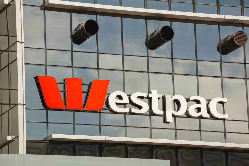 Westpac's quiet U-turn: Cardless cash is back at the ATM | YourLifeChoices