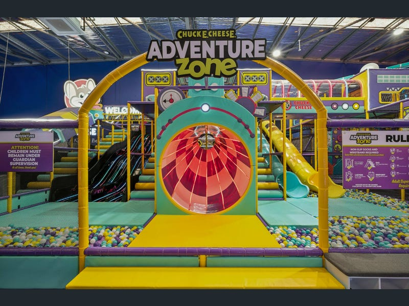 Want to grab a slice of history? Australia’s first Chuck E Cheese is up ...