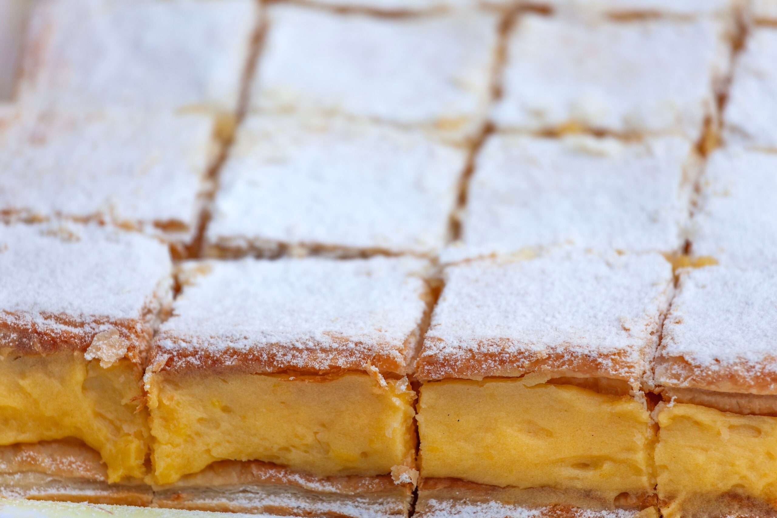 Want a perfect slice? This vanilla hack delights dessert lovers ...