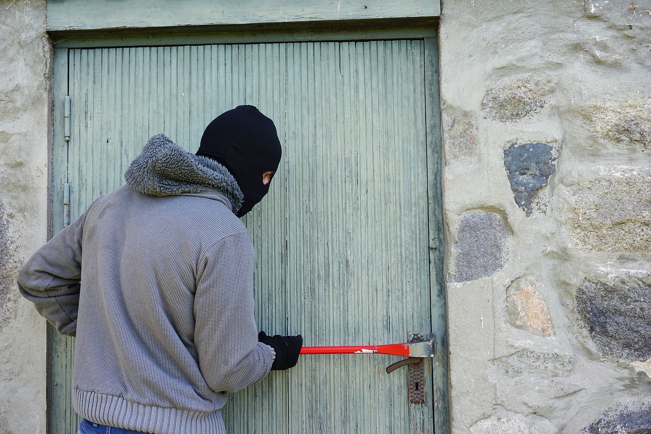 Who steals an entire shed? Locals stunned by audacious rural theft ...