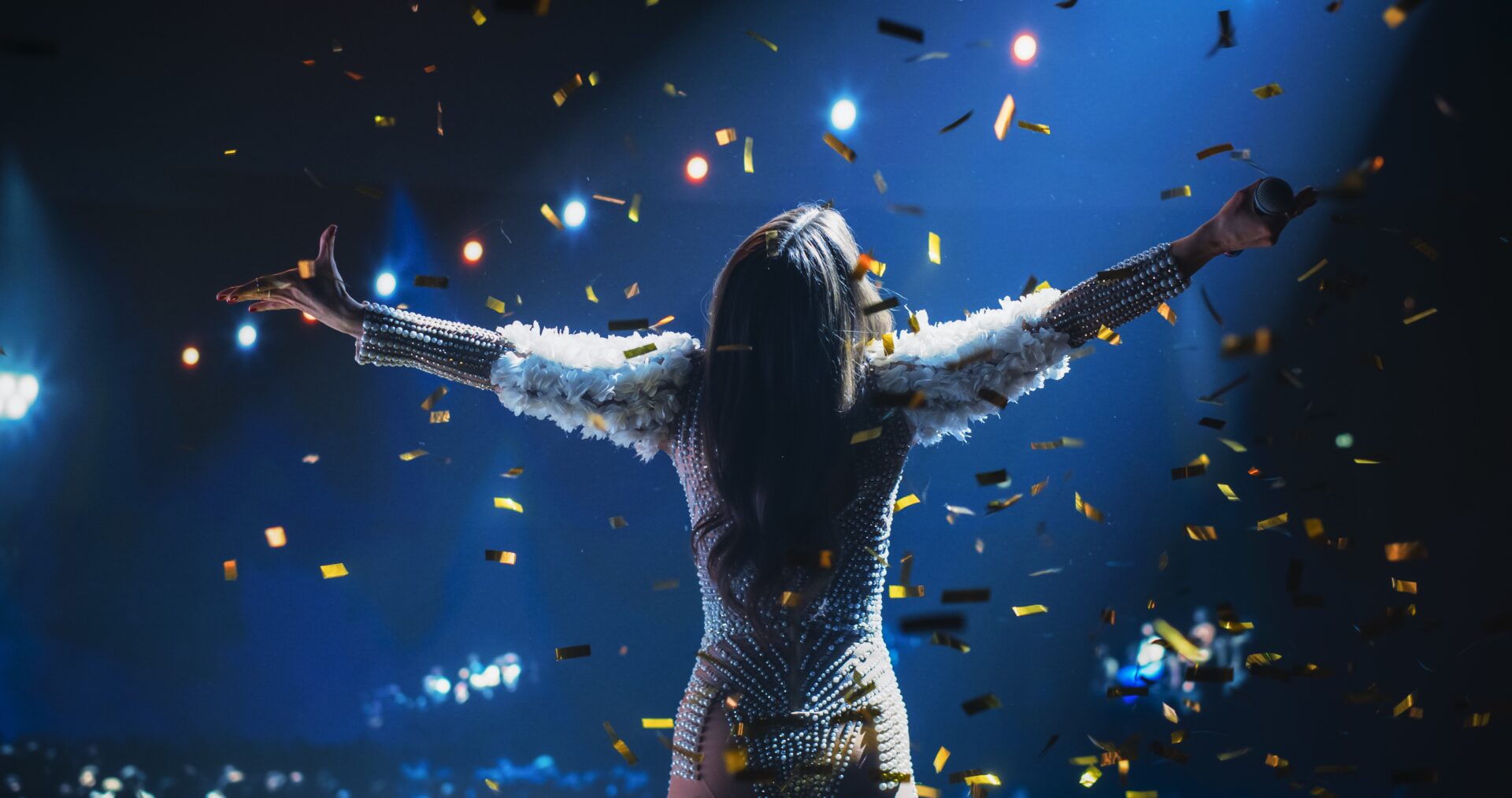 Pop star reveals lasting trauma in cryptic social media post ...