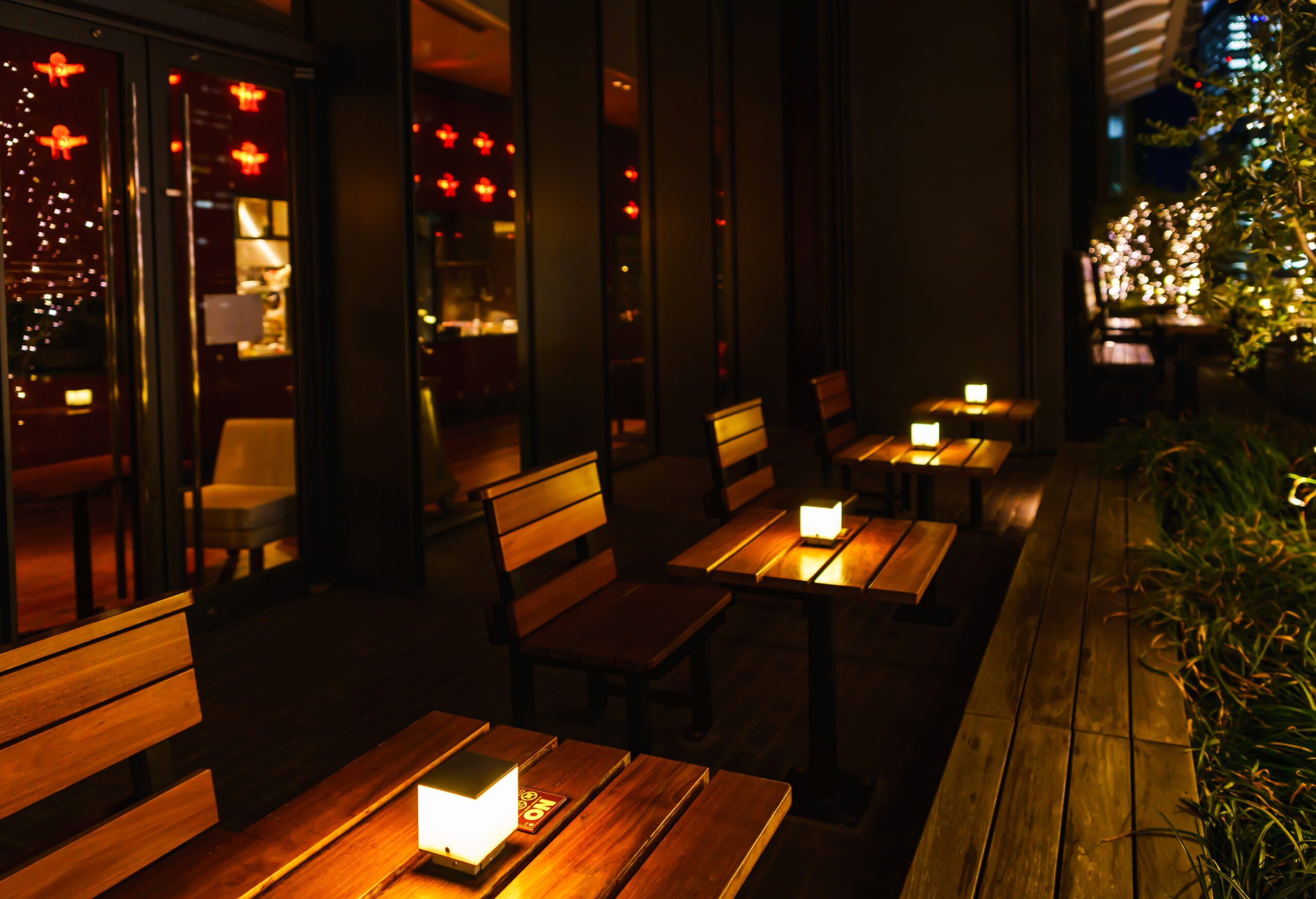 Are restaurants going too dark? Experts share their thoughts ...
