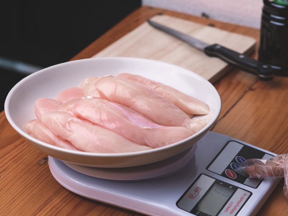 Poaching chicken? Try this simple tip for juicy results | YourLifeChoices