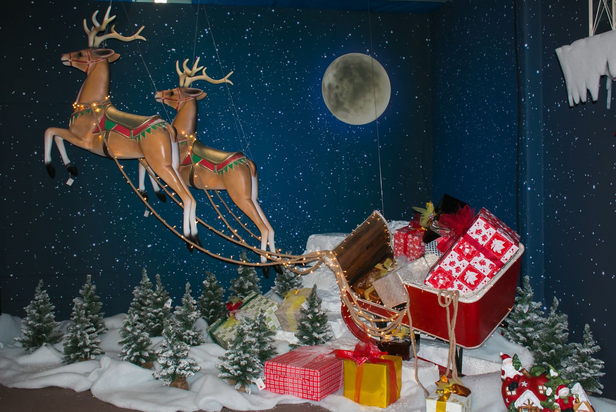 Christmas reindeer display sparks fierce debate and rapid backdown ...