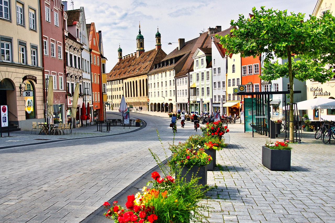 $19.6 million on temporary planter boxes sparks city spending debate—is ...