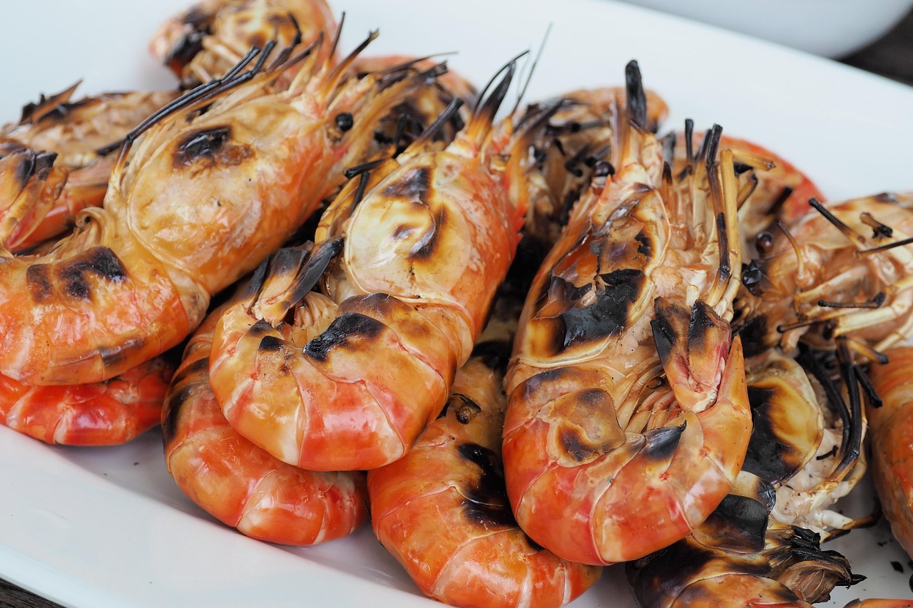 Could you be buying prawns the wrong way? Expert warns of common ...
