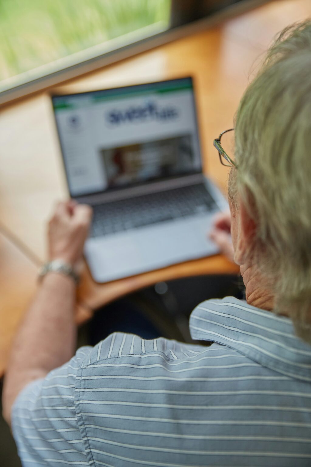 Can you spot AI online? Many seniors struggle to tell what’s real ...