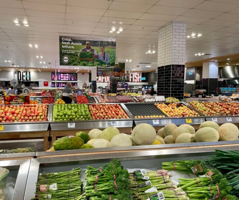 Coles launches $1 produce sale to help fill your Christmas table for ...