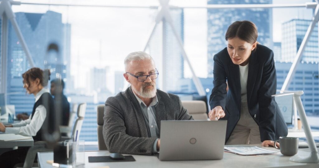 Too hot or too cold offices hit older workers hardest this summer ...