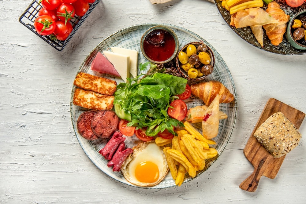 What happens when you swap low‑fat for full-fat cheese? Your brain ...