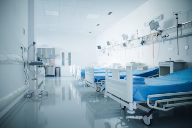 Brushing your teeth in hospital could reduce the chance of catching ...