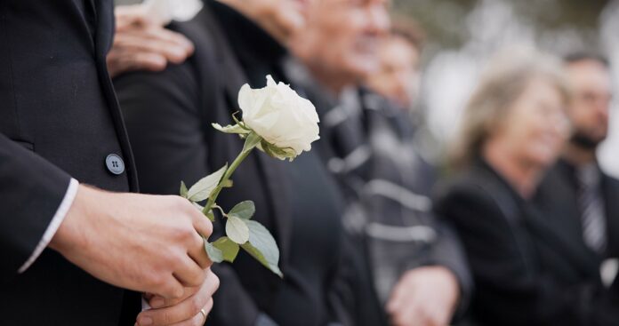 Beloved Hollywood star mourns daughter’s sudden death after decades of ...