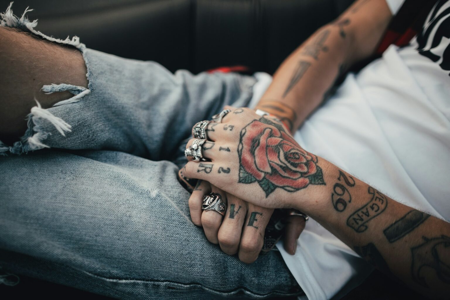 What’s the link between tattoos and vision loss? 2 optometrists explain ...