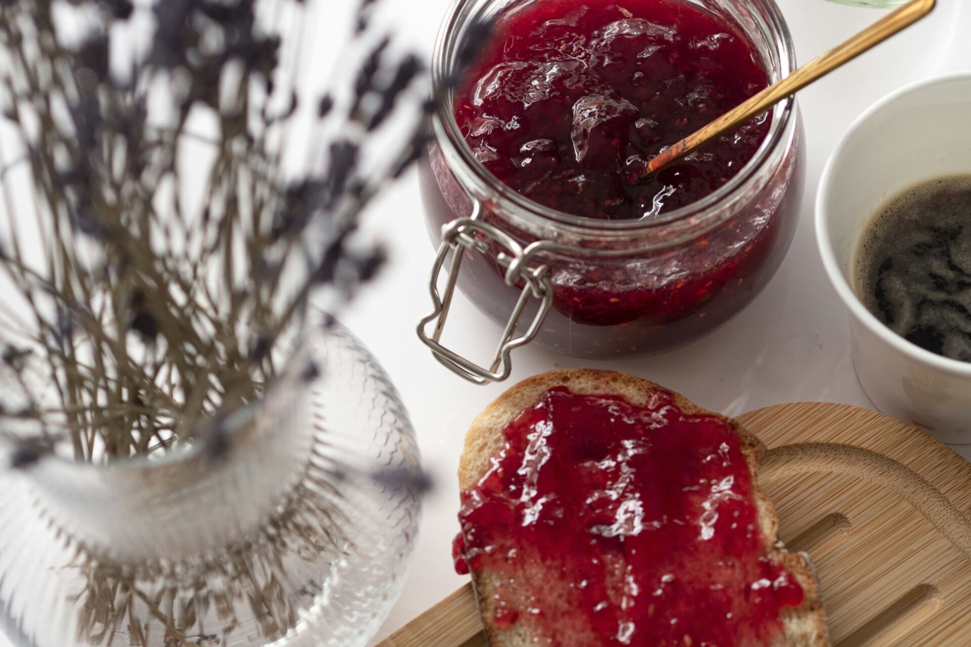You’ve been throwing away flavour: The trick to use up every last drop ...