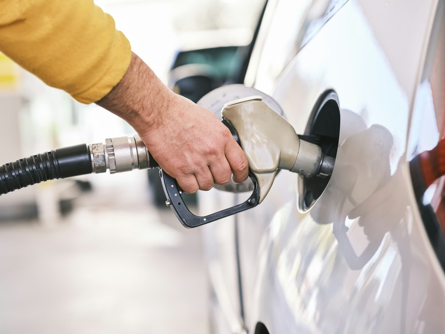 Cut trips to stretch fuel? $20M ad plan divides everyday motorists ...