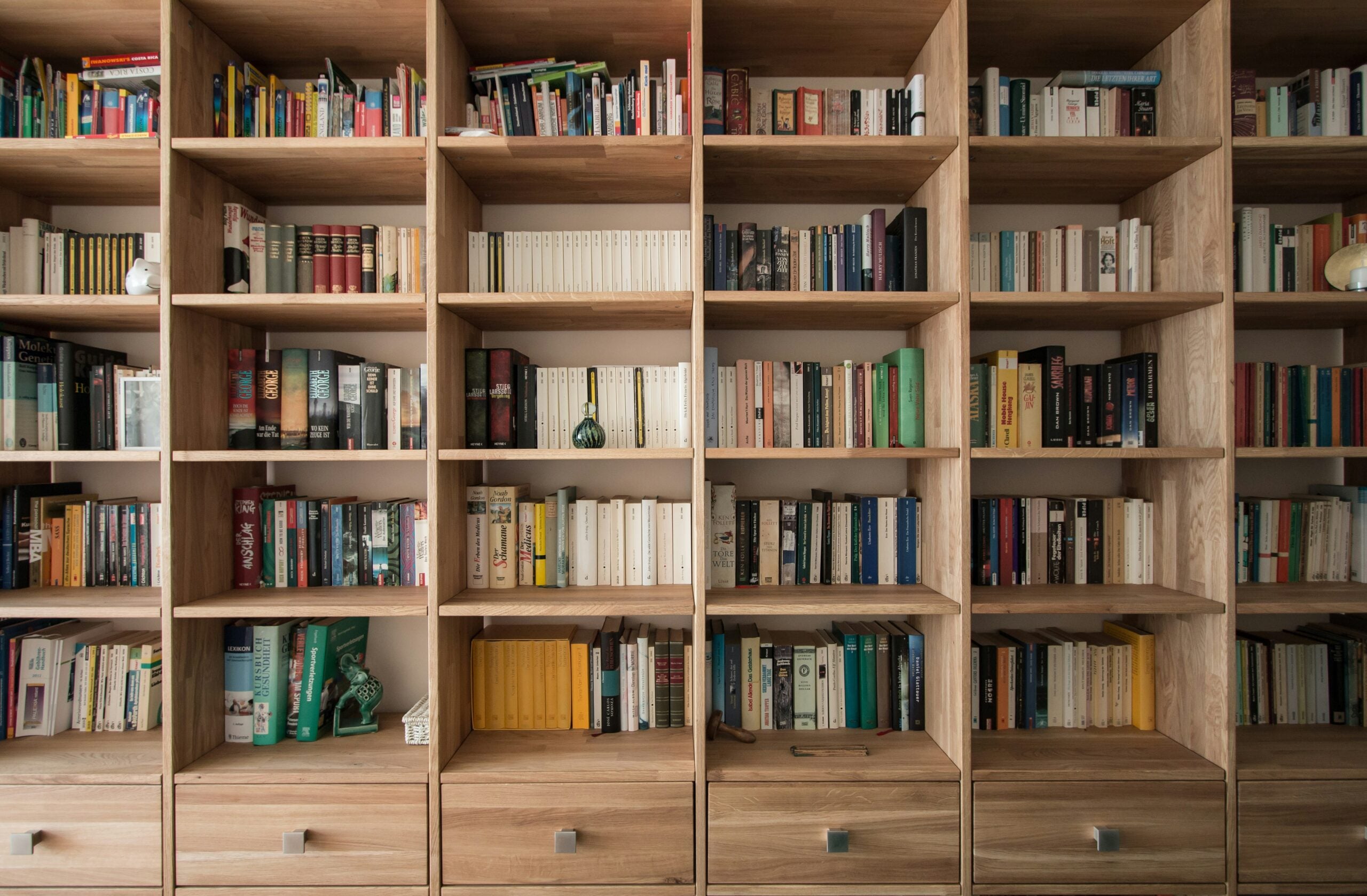 Your bookshelf is probably crawling with problems—here’s how to fix ...