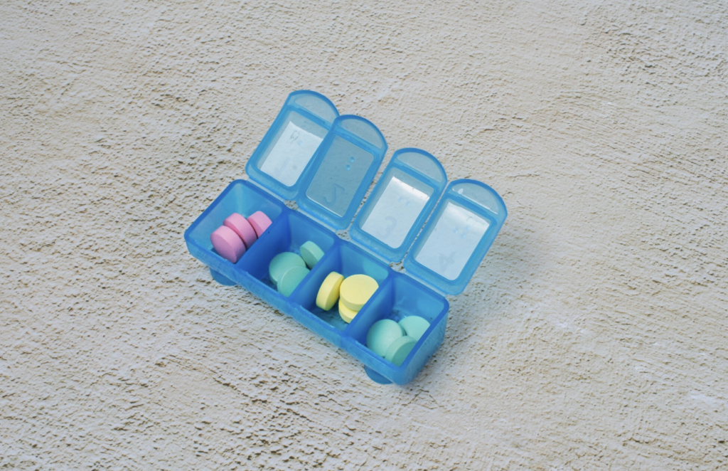 How to keep your medications safe and effective while travelling ...