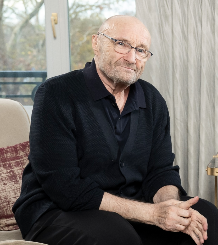 Music icon makes a rare appearance amid ongoing health challenges ...