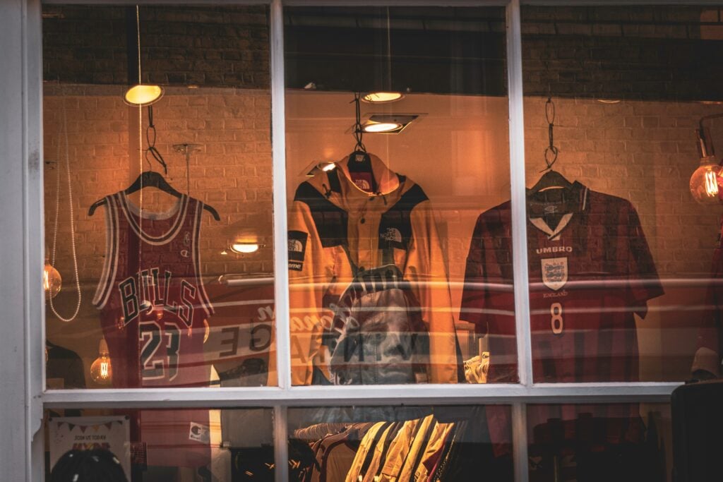 Popular sports merch chain collapses as 31 stores face uncertain future ...