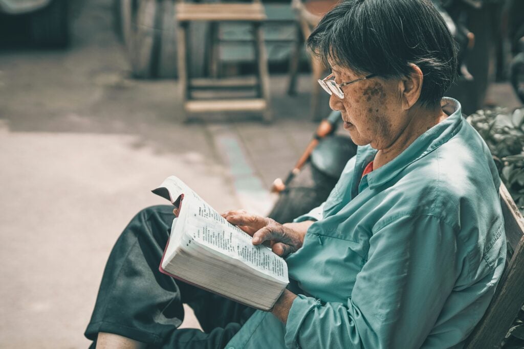 Your book habit could be protecting your brain more than you realise ...