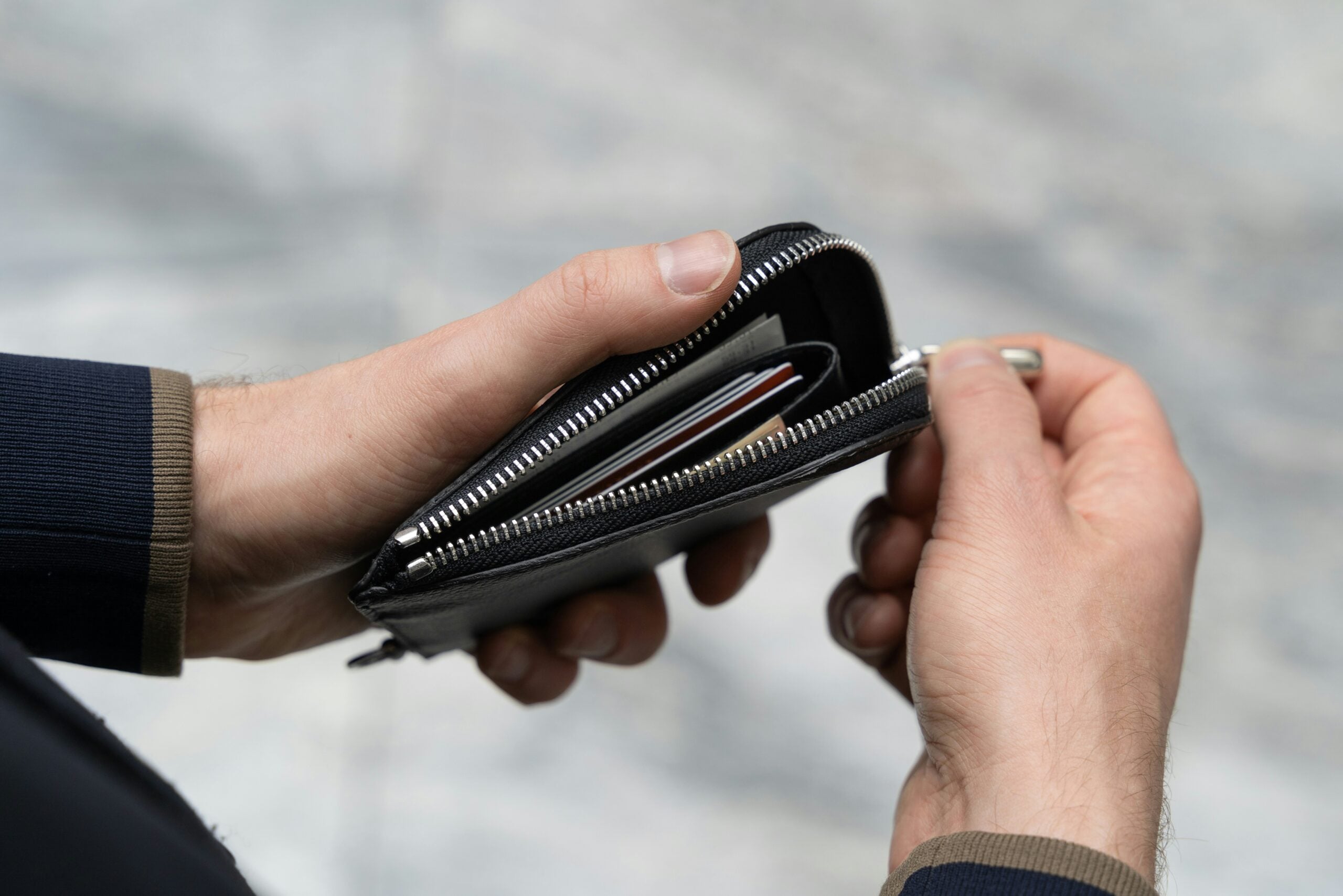 Two hours, three branches, 60 cents left: Stolen wallet becomes a ...