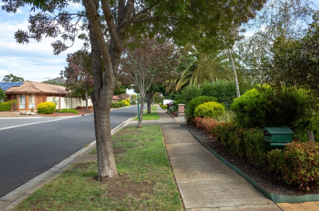 Council targets Airbnb-style lock boxes as streets face growing clutter ...